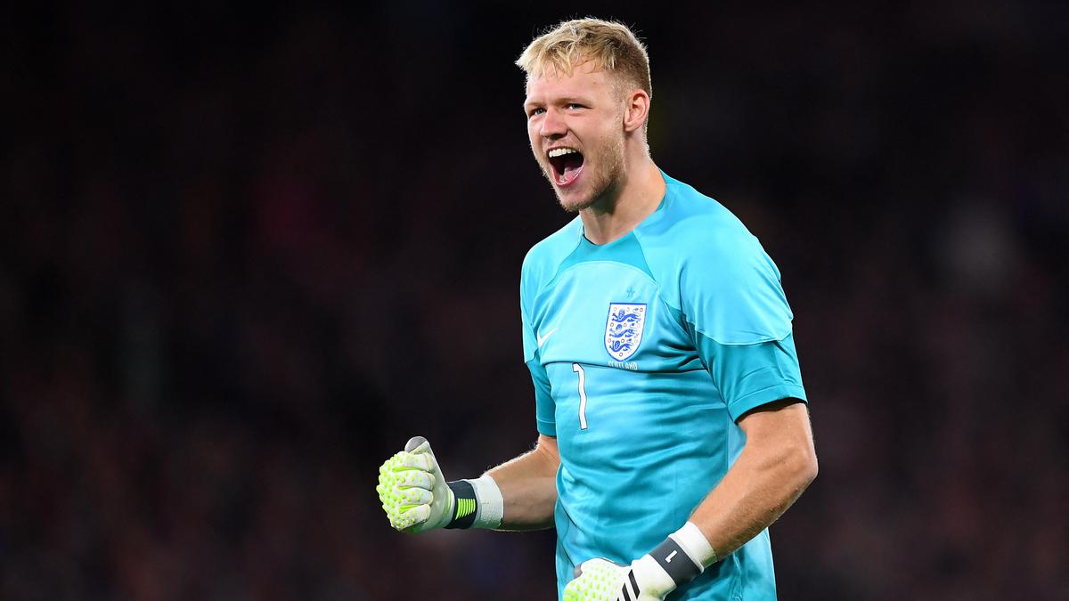 Eks Kiper Arsenal Aaron Ramsdale Gabung Newcastle United: Reuni Bersama ...