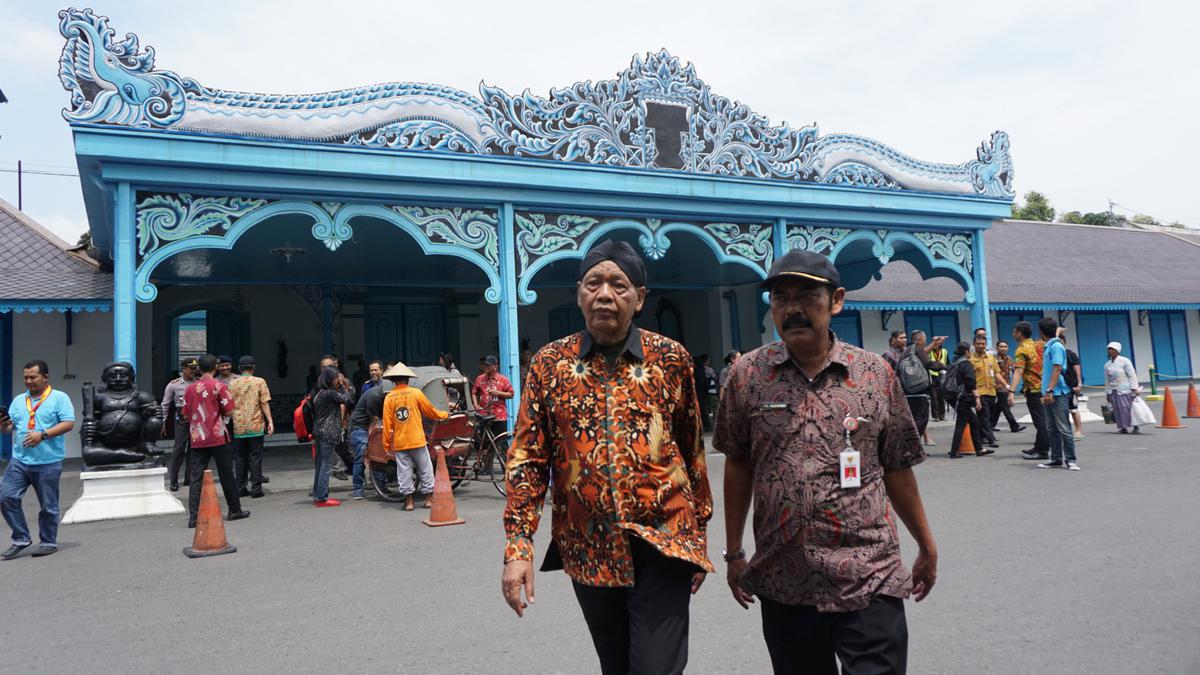 Keraton Solo Undang Presiden Jokowi ke Peringatan Takhta Raja ...