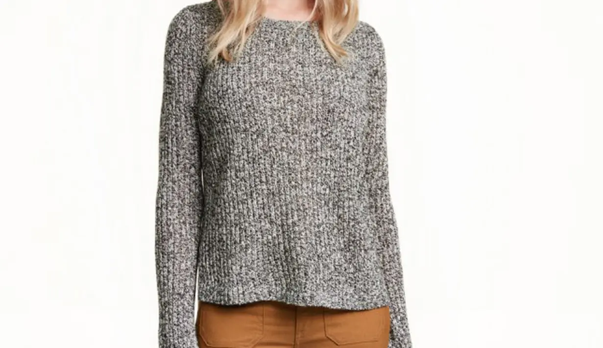 Tampil Kece Walau Cuaca Dingin Dengan Sweater Keren Ini Yuk!