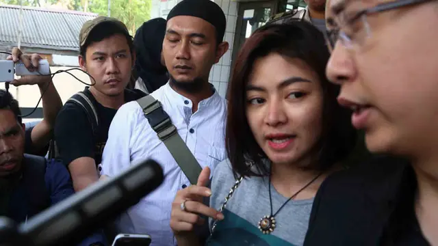 Pesta Narkoba di Bulan Puasa, Vitalia Shesya Minta Maaf - ShowBiz ...