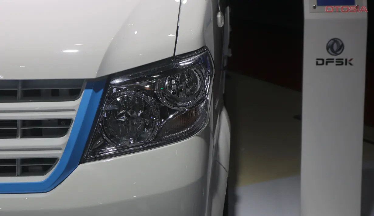 10 Potret Detail DFSK EC31 yang Menampakkan Diri di IIMS 2023 - Photo ...