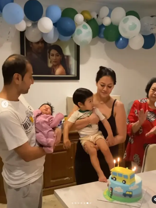 Meninggal Usai Sedot Lemak, Ini 6 Potret Nanie Darham dan Keluarga ...
