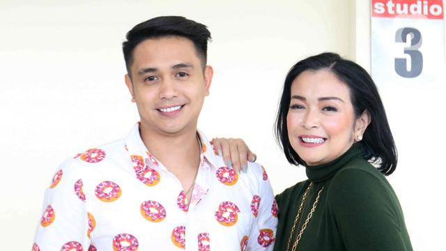 Jennifer Jill Sempat Akan Menceraikan Ajun Perwira Saat Berada di ...