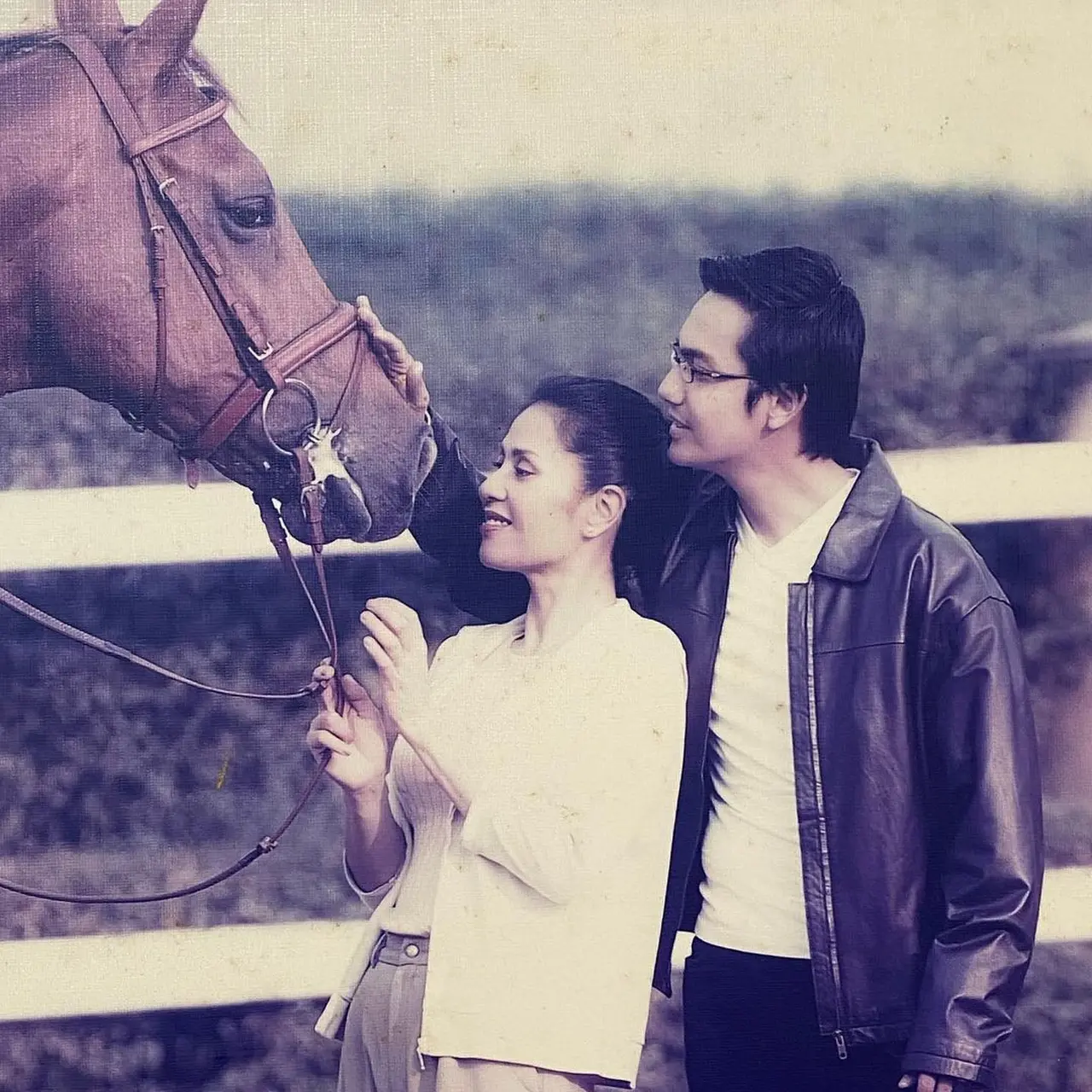 6 Potret Lawas Gunawan Sudrajat dan Istri, 20 Tahun Menikah Tetap ...