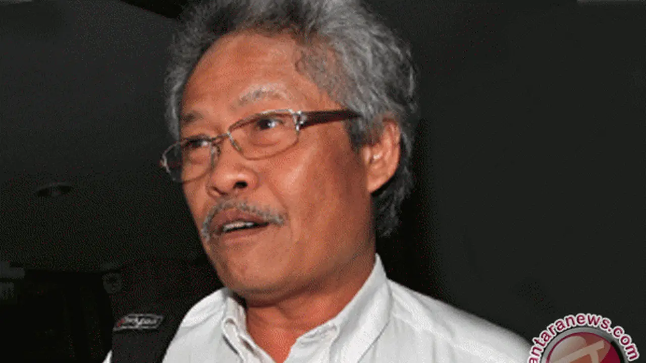 Mbah Surono: Karakter Letusan Gunung Agung Tak Pernah Kecil - Regional ...