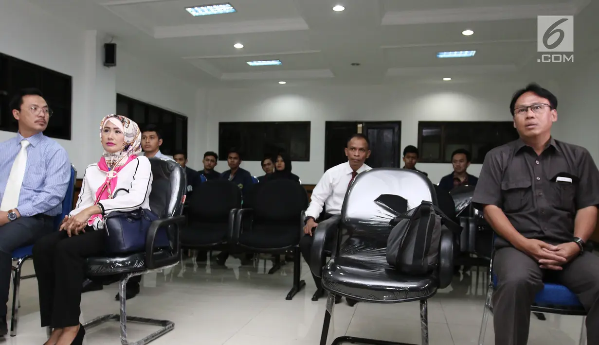 Donny Kesuma Mangkir Lagi di Sidang Cerai Lanjutan - Foto Liputan6.com