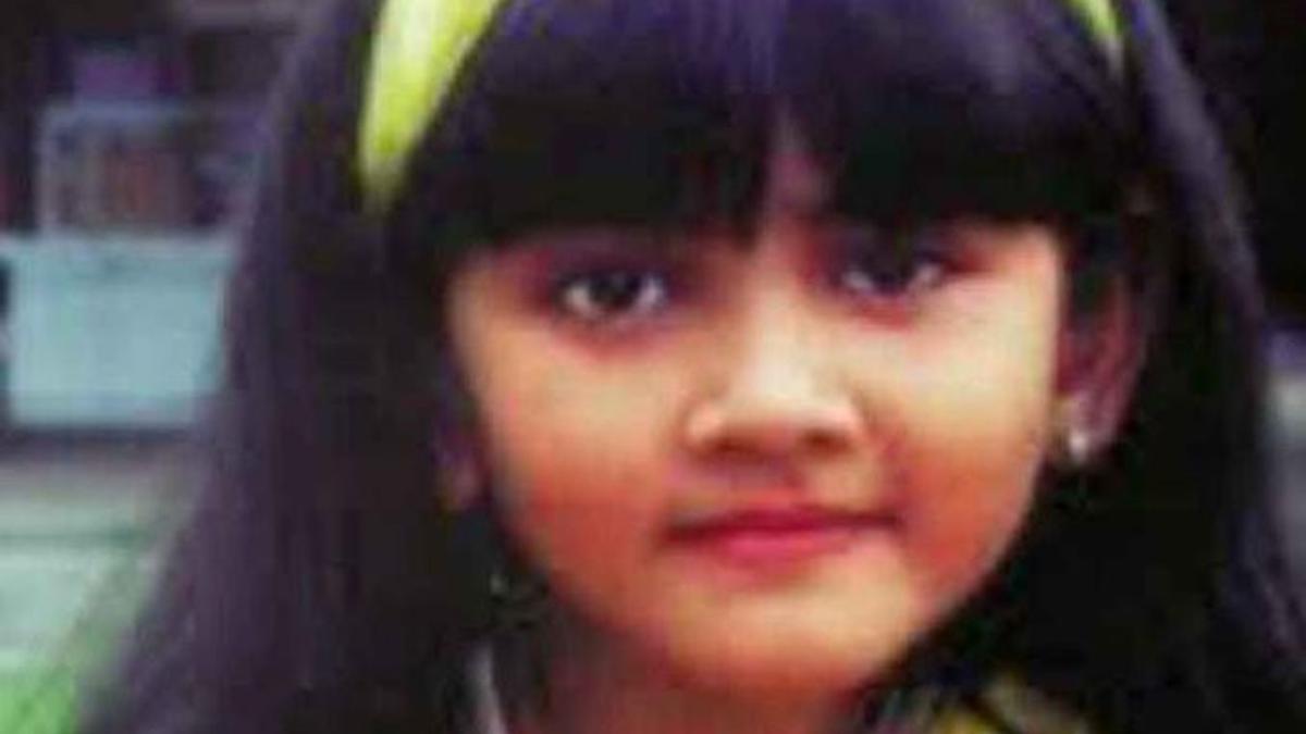 Kecilnya Menggemaskan, Begini Lho Penampilan Mega Utami Sekarang ...