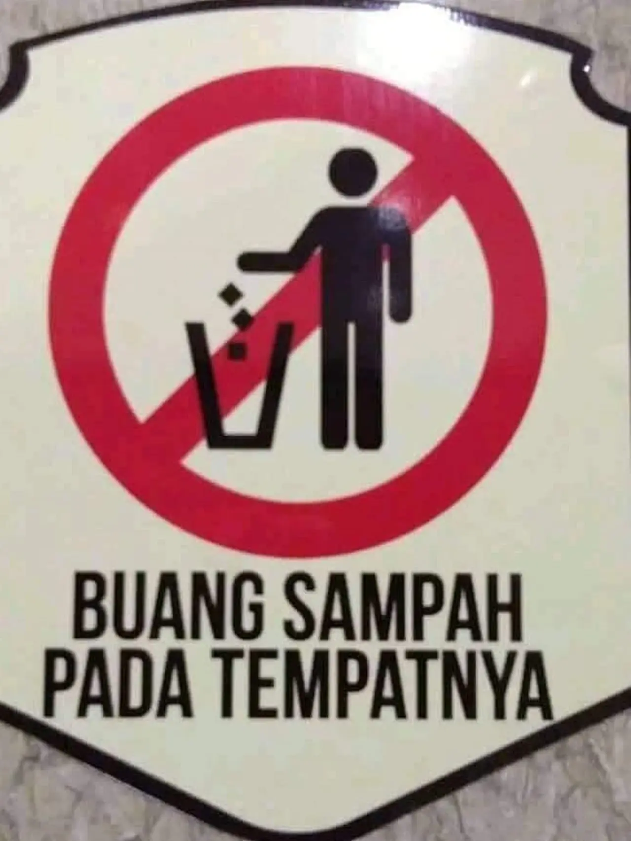 7 Larangan Absurd Ini Bikin Gagal Paham Sekaligus Ketawa Geli ...