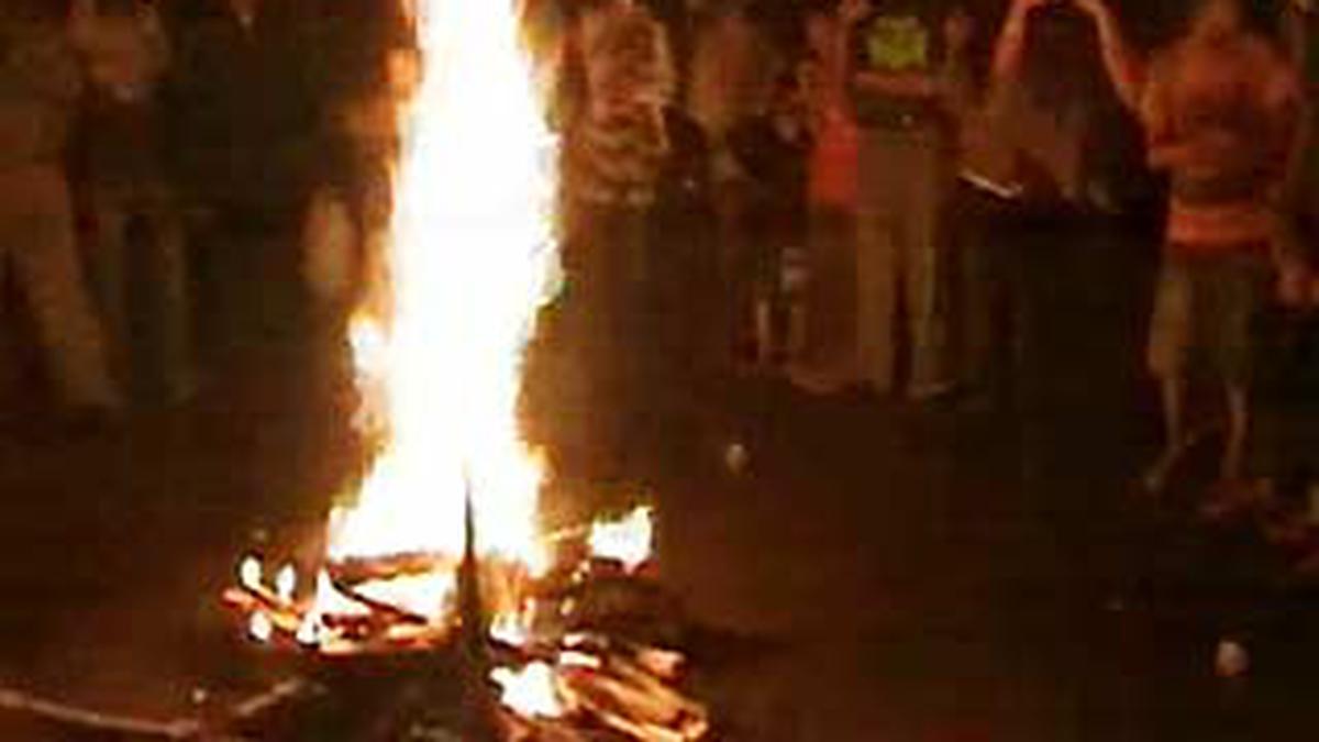 Sere Api, Tarian Syukur pada Tuhan