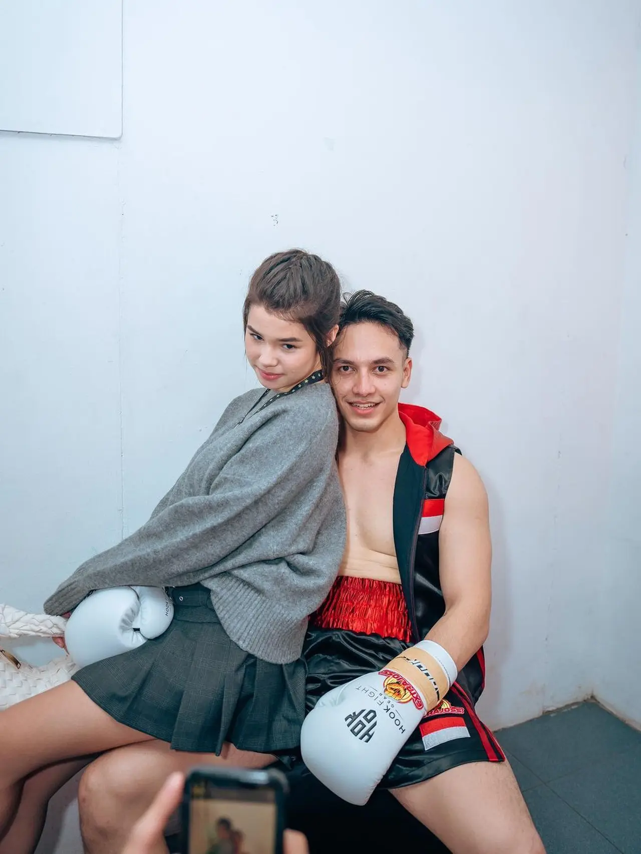 Cara Maria Theodore Dukung Jefri Nichol Tinju Lawan El Rumi, Bak Adegan ...