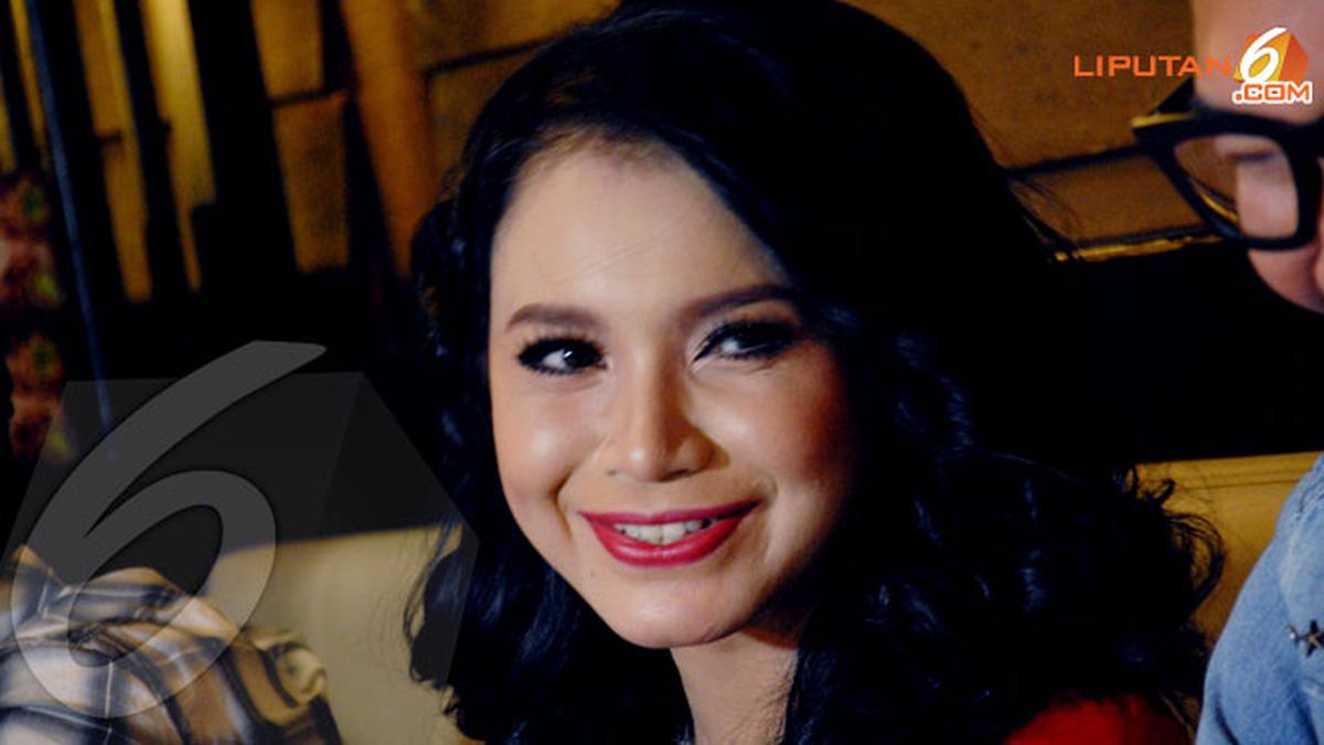 Rossa dan Yoyo Pernah Minta Balikkan? - ShowBiz Liputan6.com