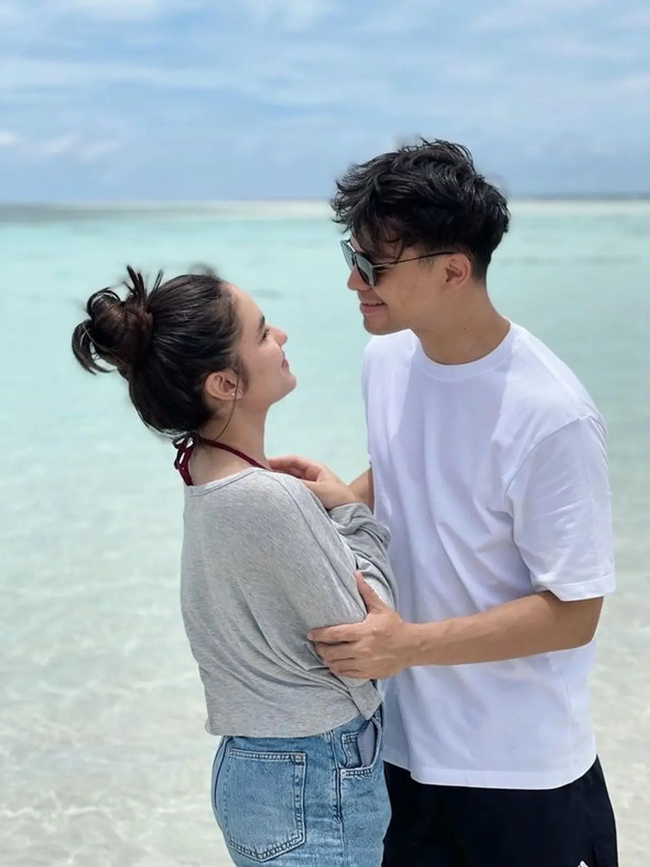 7 Potret Kenangan Steffi Zamora dan Fero Walandouw Resmi Putus, Batal Nikah - Hot Liputan6.com