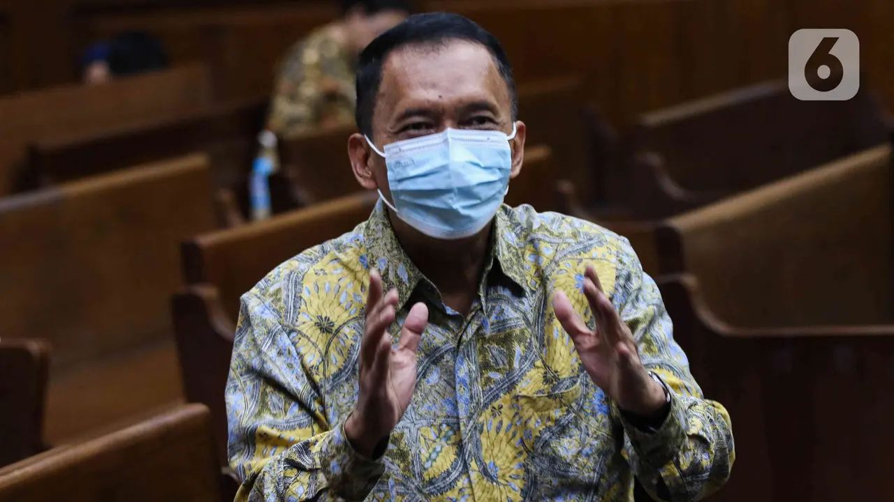 Mantan Pejabat Pajak Angin Prayitno Aji Divonis 7 Tahun Penjara - News ...