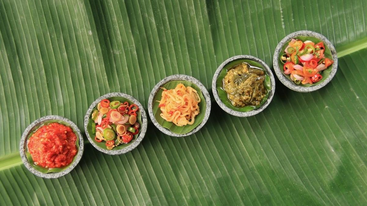 5 Resep Sambal, Cocolan Pedas Khas Indonesia - Lifestyle Liputan6.com