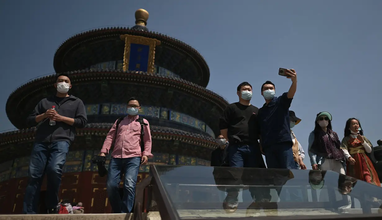 FOTO: Mengunjungi Kuil Surga Saat Liburan Hari Buruh di China - Foto ...