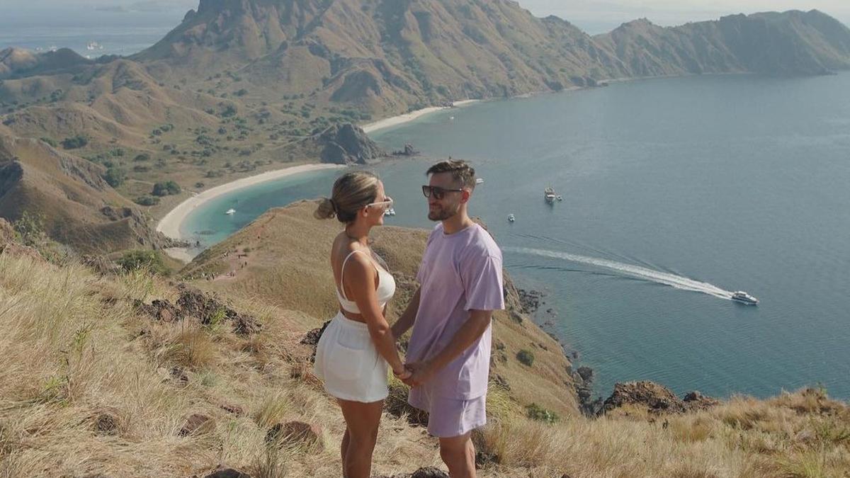 Puas Bulan Madu di Labuan Bajo hingga Kepulauan Riau, Bek Timnas ...