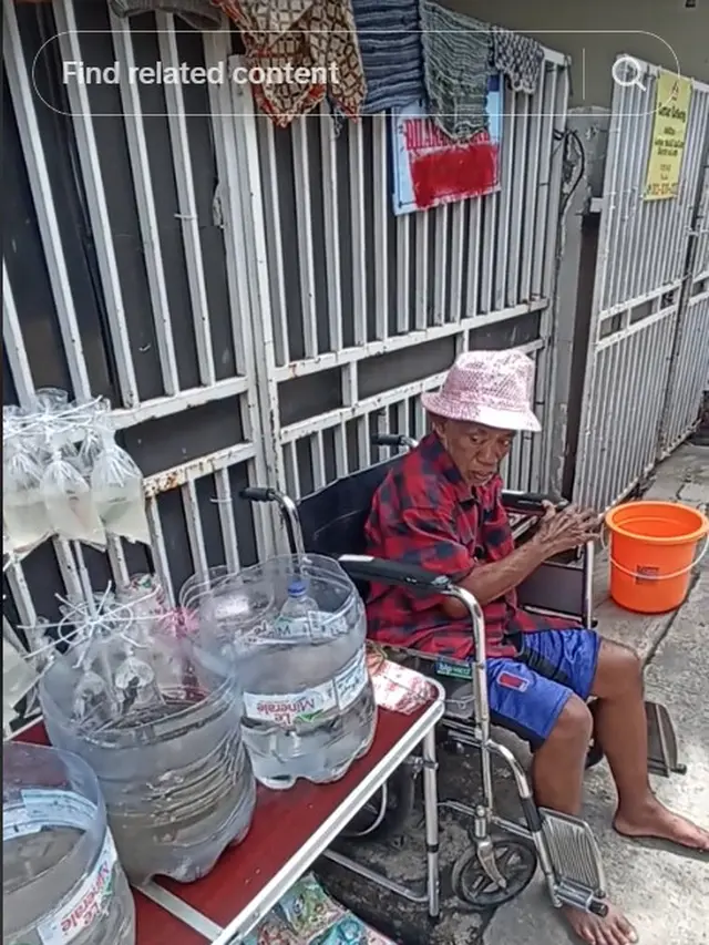 6 Potret Terbaru Pak Tarno Kondisinya Bikin Prihatin, Jualan Ikan ...