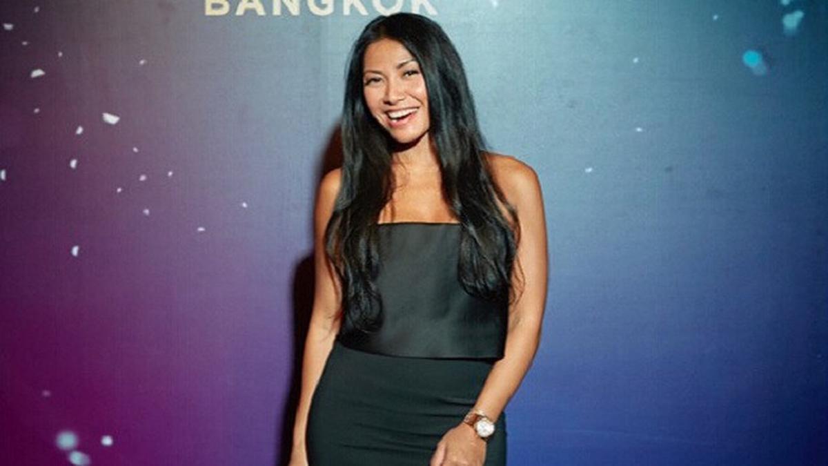 Cara Anggun Liburan Bersama Keluarga - ShowBiz Liputan6.com