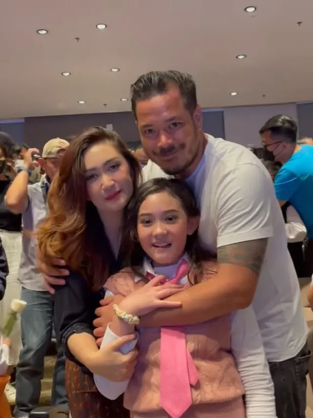 Mantan Jadi Teman, Serunya Hubungan Nafa Urbach dan Zack Lee yang Kini Jadi Teman Curhat ...